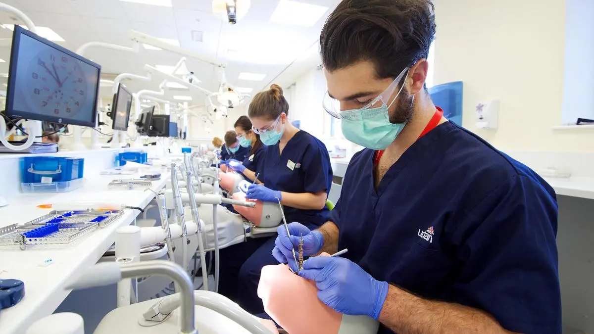 Anterior and Posterior Crown Preparation, Short Course