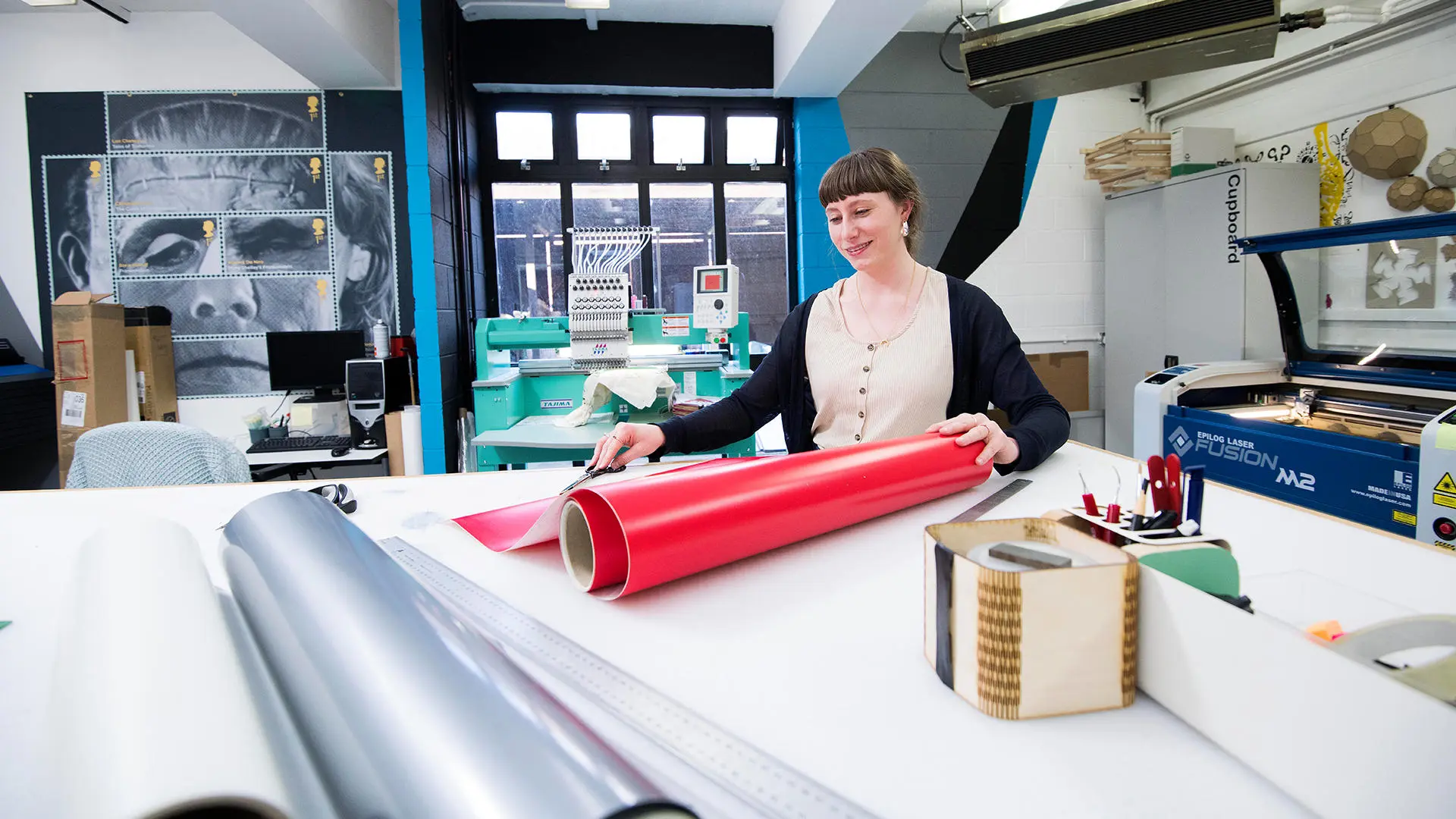BA Hons Textile Design Degree Course